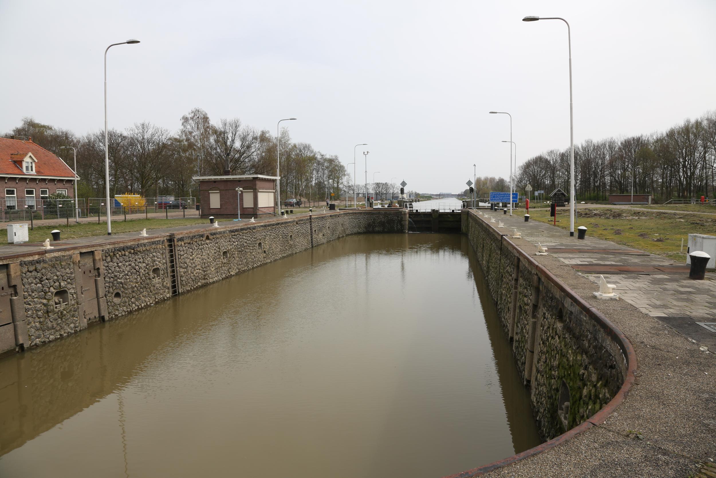 Sluis II | Binnenvaart in Beeld